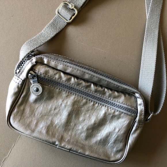 Kipling | Bags | Kipling Silver Metallic Crossbody Purse Handbag | Poshmark